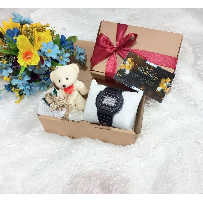 Jual hadiah cewek ulang tahin / gift box cewek variasi imut | Shopee ...