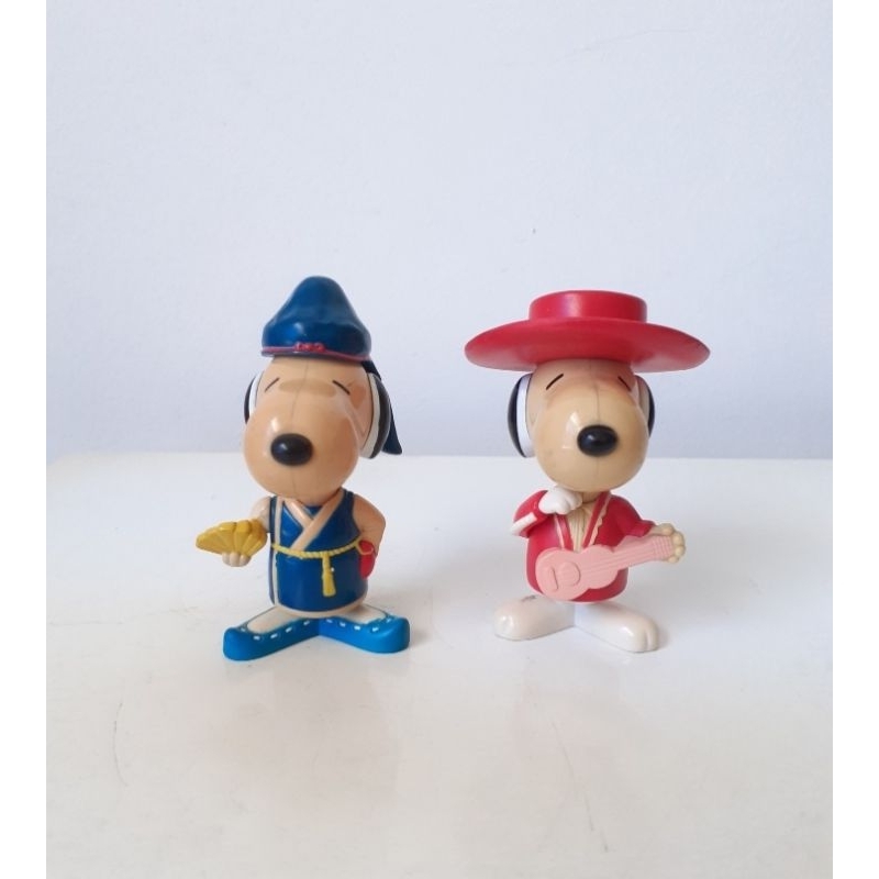 Jual action figure Snoopy World Tour | Shopee Indonesia