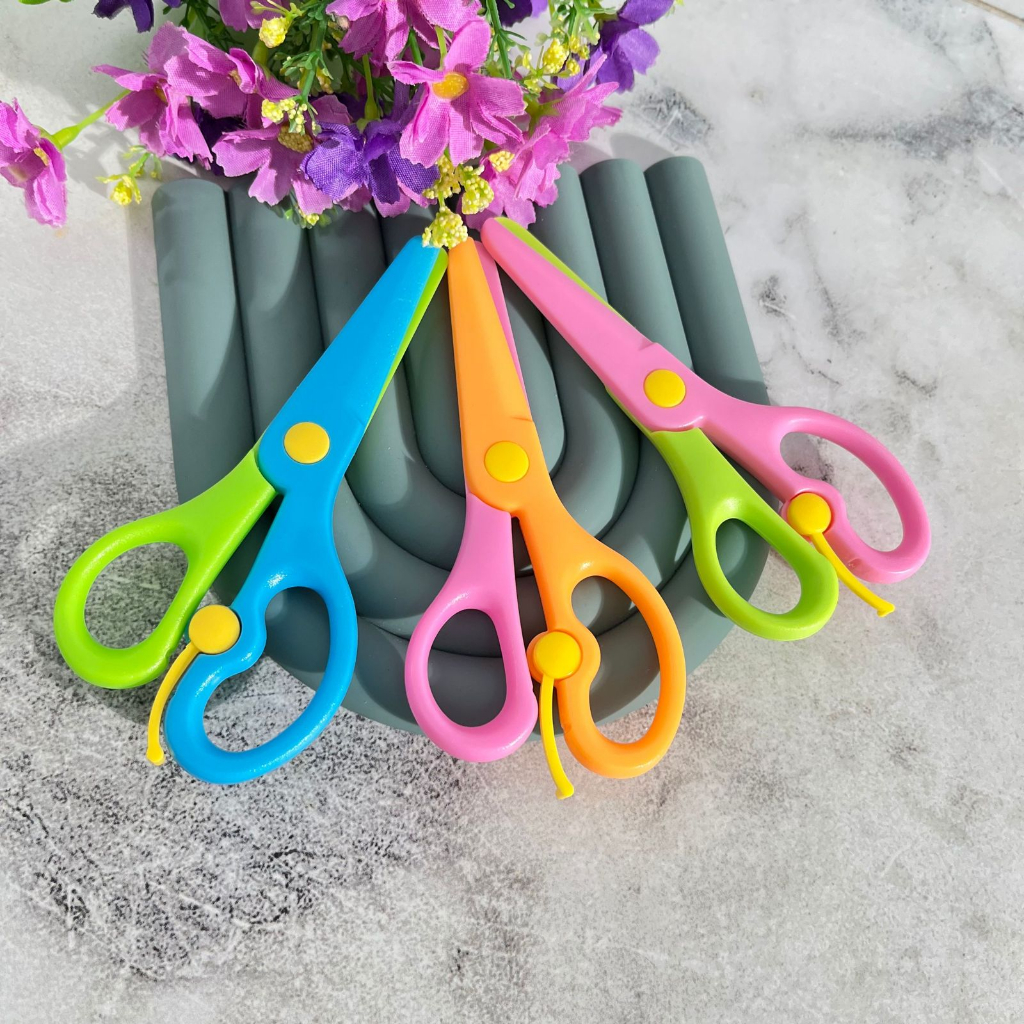 Jual Gunting Plastik Tinhou 6 Inch Warna-warni Full Colour Harga ...