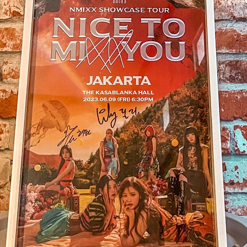 Jual sign poster nmixx nice to mixx you jakarta | Shopee Indonesia
