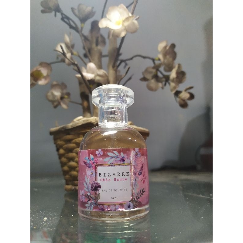 Jual Bizarre Parfum Perfume Chic Haute Eau De Toilette 50 ml | Shopee ...