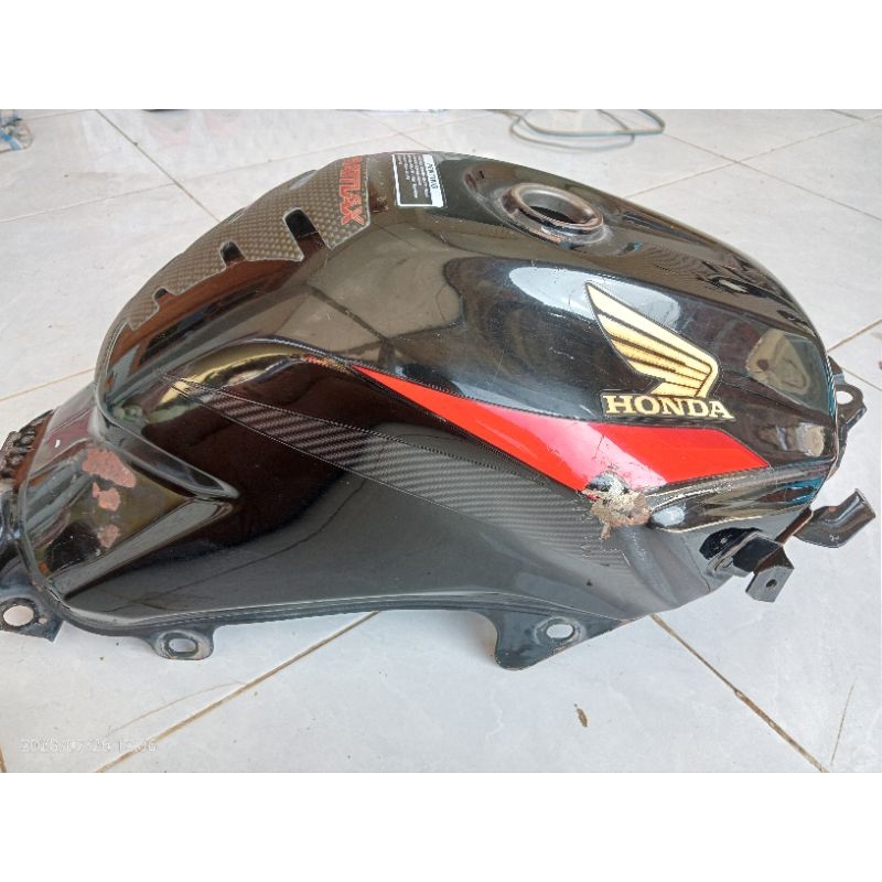 Jual tangki cb 150r hitam 2014 (pesanan) | Shopee Indonesia