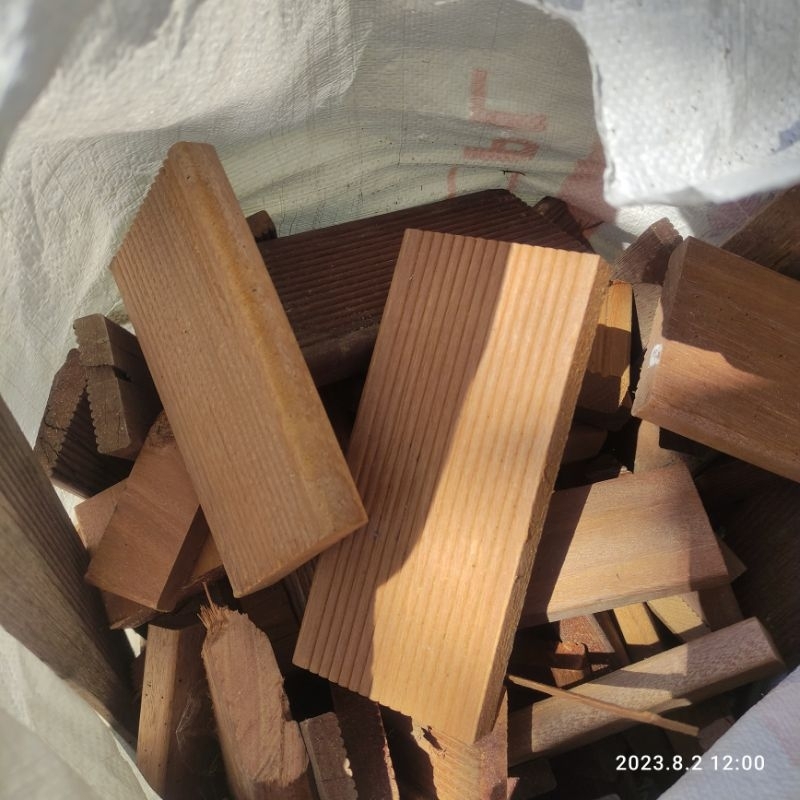 Jual Kayu Sisa Potong Decking Lantai Kayu Media Tanam Dekorasi ...