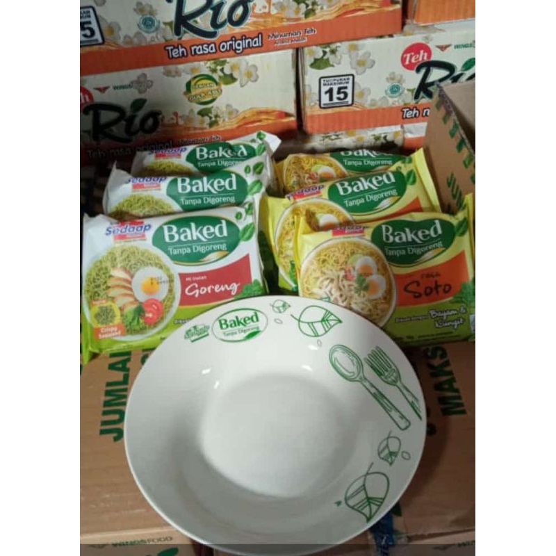 Jual mie sedap baked free piring keramik | Shopee Indonesia