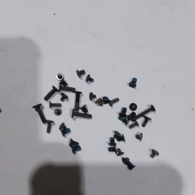 Jual baut mur sekrup laptop asus pro P450L | Shopee Indonesia