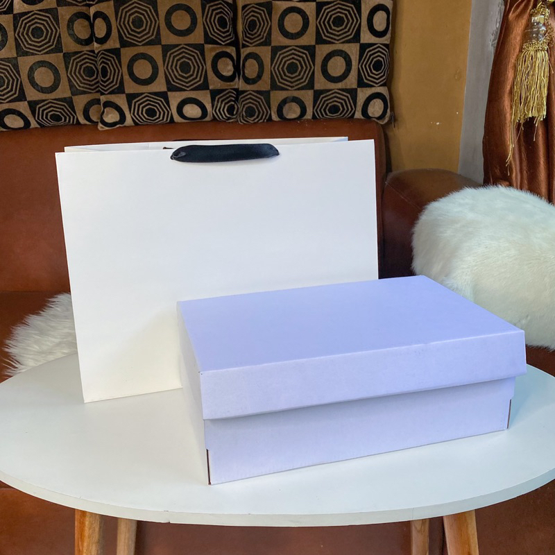 Jual Paperbag dan Box Sepatu Putih Polos Paper Bag White Edition ...