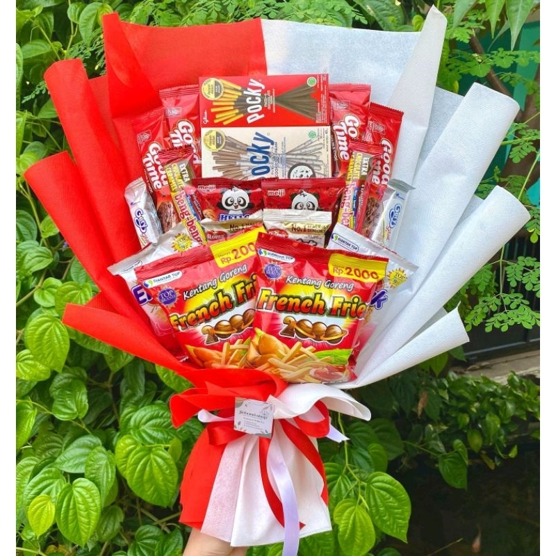 Jual BUKET SNACK BENDERA MERAH PUTIH 17 AGUSTUS / BUKET SNACK MEWAH ...