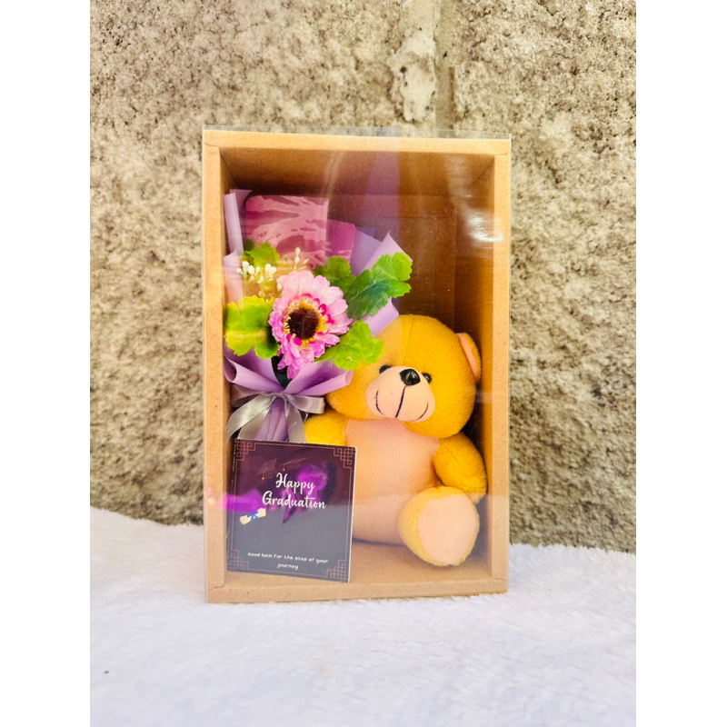 Jual Gift Box/Graduation Gift/Kado Wisuda/Box Wisuda/Boneka Wisuda ...