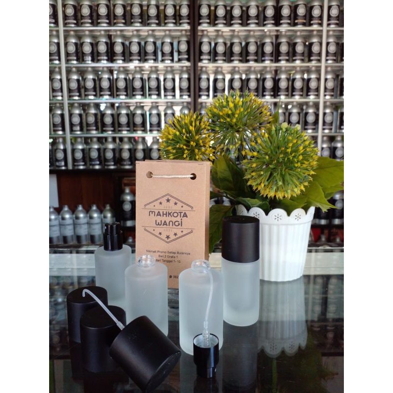 Jual Botol parfum semprot / spray kaca motif casa polos tutup Hitam ...