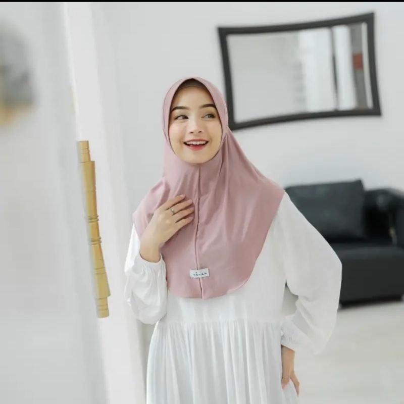 Jual KENAN - Daily Hijab Dzeevada hijab Instan Size M Matt Jersey | Shopee Indonesia