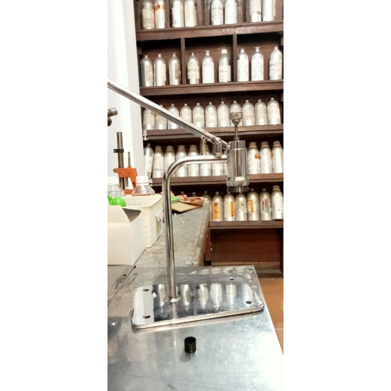 Jual Alat press botol parfum ( crimping ) 1 mata nek 15mm | Shopee ...