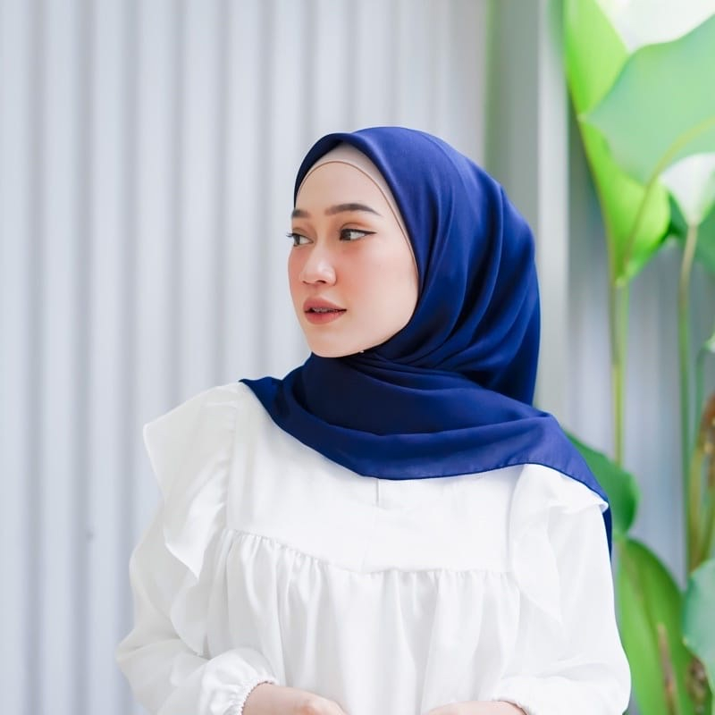 Jual (COD) Hijab Bella Square Segi Empat / Kerudung Segi Empat Kekinian ...