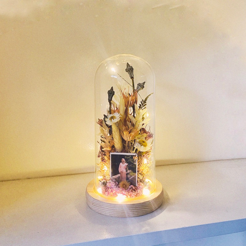 Jual “Pretty in Javanica” Flower Dome | Kado Bunga Abadi | Dekorasi ...