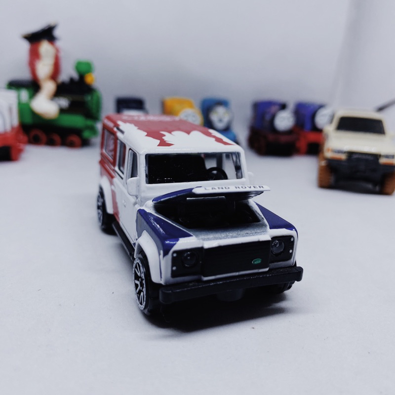 Jual Majorette Land Rover Defender 110 loose diecast offroad 4x4 ...