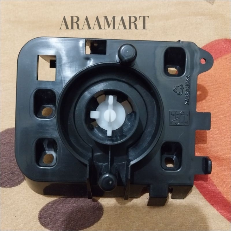 Jual BRACKET / BRAKET PEMBUANGAN AIR MESIN CUCI POLYTRON MODEL KOTAK ...