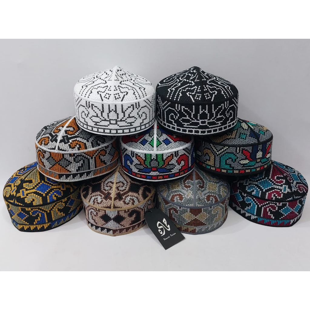 Jual PECI PAKISTAN HAMADA EXCLUSIVE KEMASAN BOX/ Peci Full Bordir ...