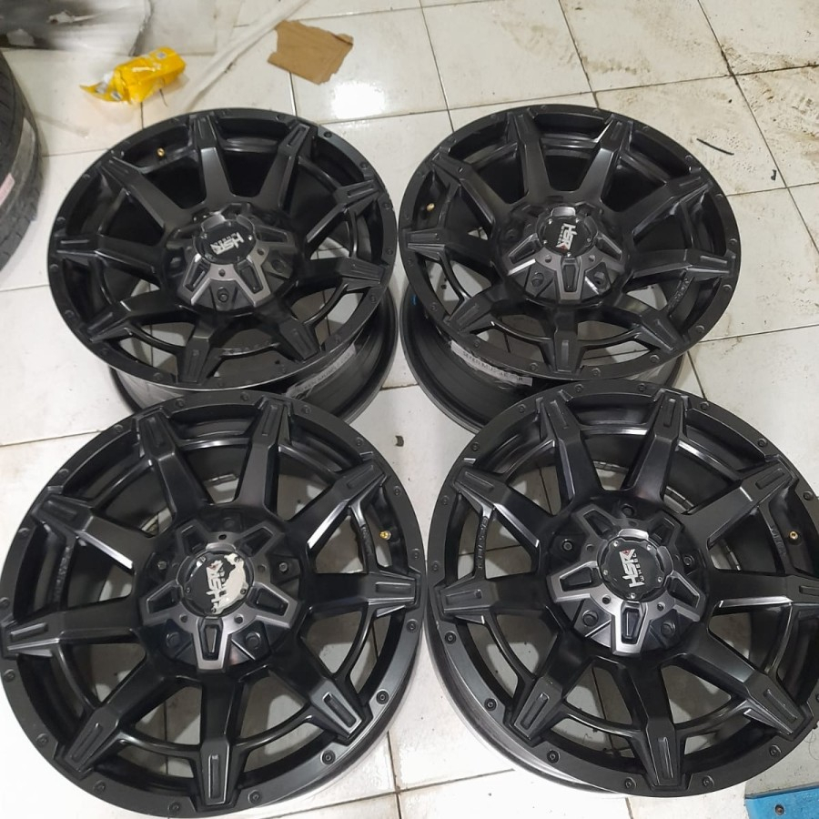 Jual Velg Racing Offroad Bekas R18 Lebar 9 Lubang Pcd 6x139,7 Pnp Mobil ...