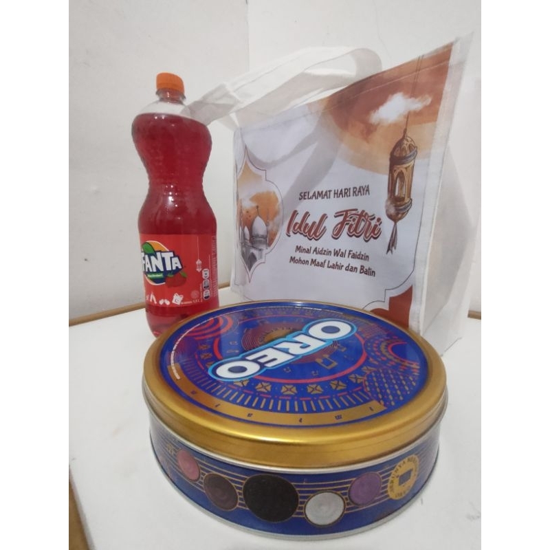 Jual Hampers Lebaran Oreo Selection dan Fanta 1 Liter Murah Mewah ...