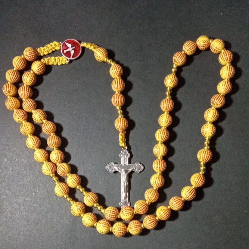 Jual Rosario Motif Kayu Bulat: Medali Roh Kudus Merah Asli Italia ...