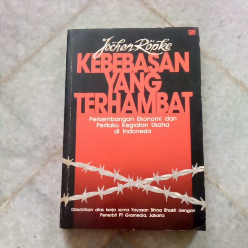 Jual Kebebasan yang Terhambat (Jochen Ropke) | Shopee Indonesia