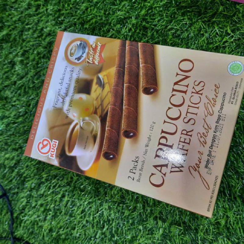 Jual Biskitop KUGI wafer roll stik 120gr / hampers / hajatan | Shopee ...