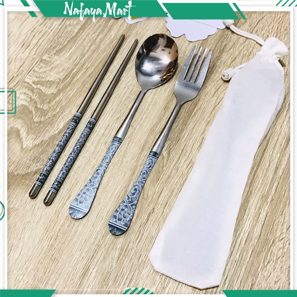 Jual SENDOK MAKAN STAINLESS BATIK SET GARPU SUMPIT KEMASAN POUCH ...