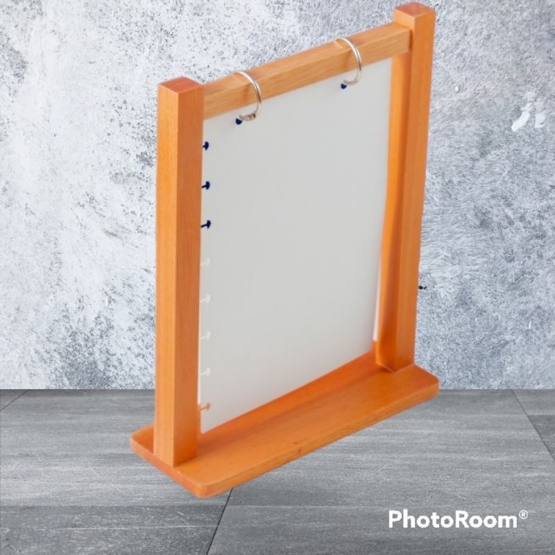 Jual Stand gantungan menu promo alas papan nomer meja kalender kayu ...