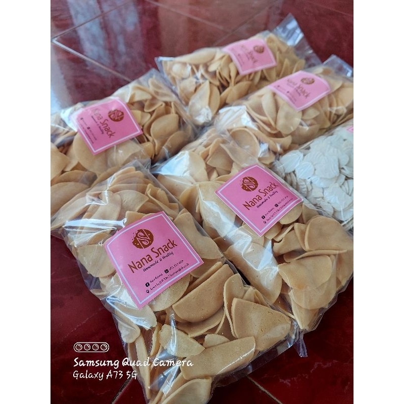 Jual Keripik Getas/kemplang/keripik Renyah/ Kripik Beras Murah/Oleh ...