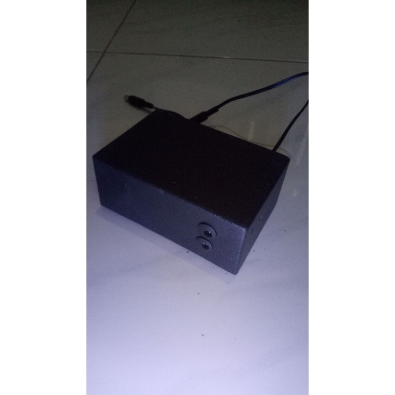 Jual UPS mini / powerbank router, htb, hub, stb, cctv 5 volt 2 in & 2 ...