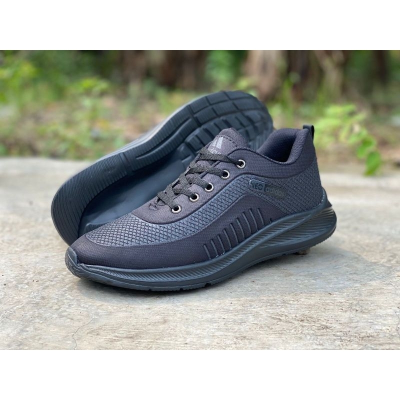 Jual sepatu sekolah hitam polos pria wanita sepatu sneakers sepatu olahraga/sport | Shopee Indonesia