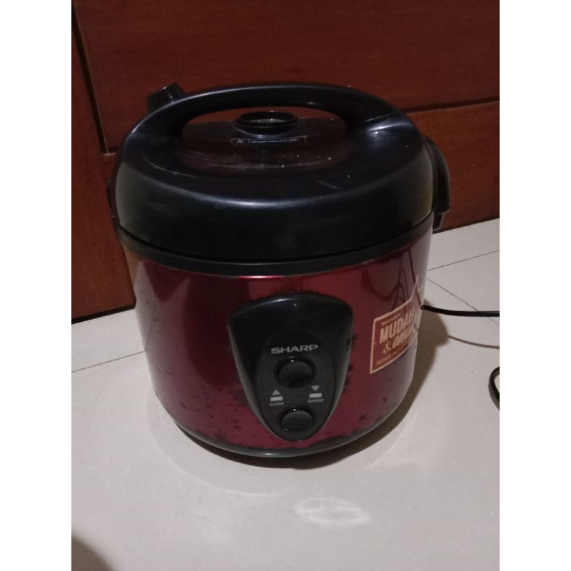 Jual magic com sharp second/bekas pemakaian ukuran 2 liter | Shopee ...