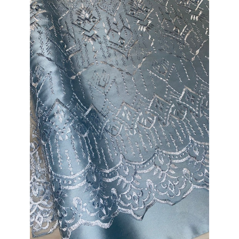 Jual Bahan Kain Kebaya Brokat Tile Etnik Madeline Warna Ocean Blue ...