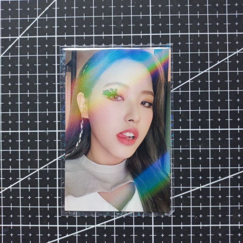 Jual olivia hye loona makestar holo ptt pc photocard | Shopee Indonesia