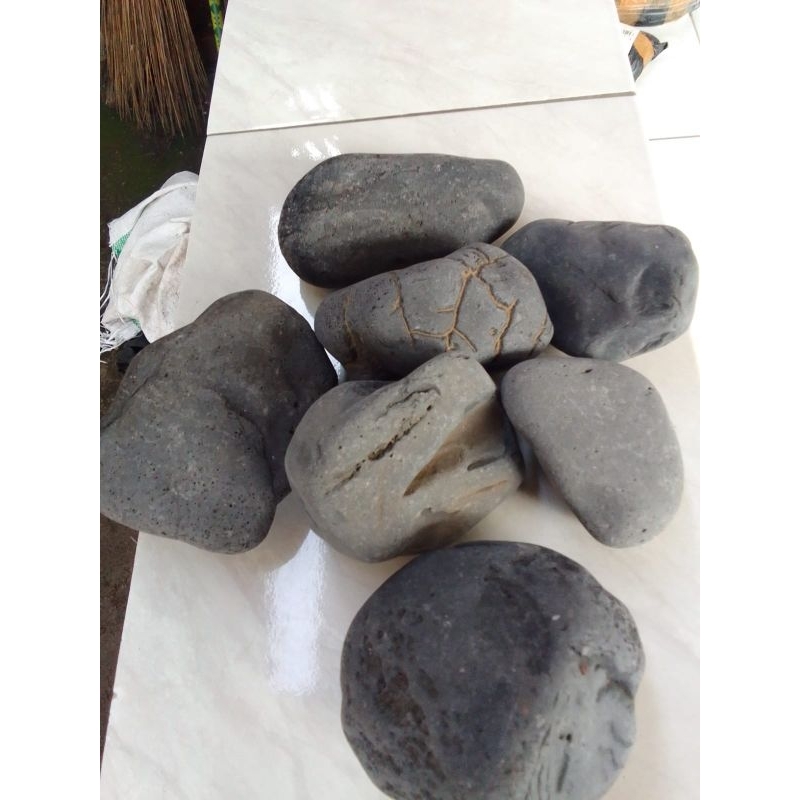 Jual Batu hitam jumbo/Batu alor hitam 1kg/batu alam/batu gosok | Shopee ...