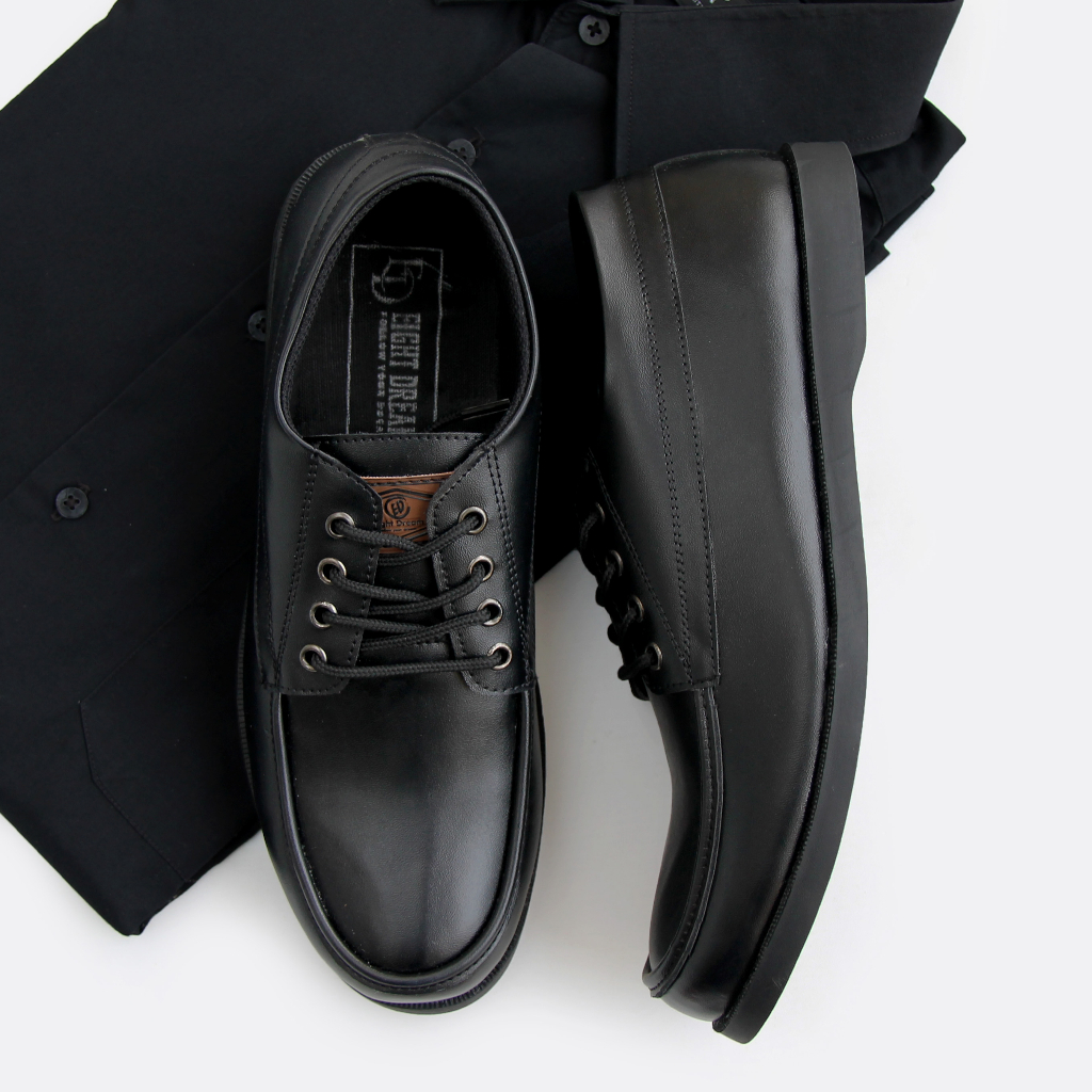 Jual Eight Dream Monaco Black Sepatu Kulit Pantofel Pria Kerja Kantor ...