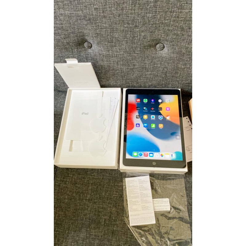 Jual iPad Second / bekas | Shopee Indonesia