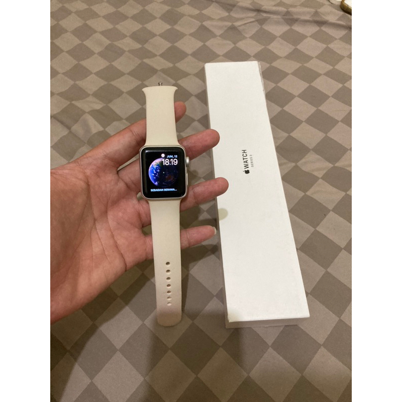 Jual Apple watch/ Iwatch silver 38mm | Shopee Indonesia