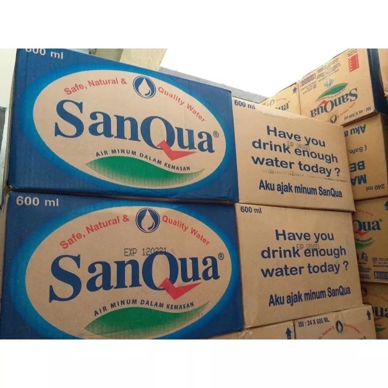 Jual SANQUA AIR MINERAL 600 ML ISI 24 | Shopee Indonesia