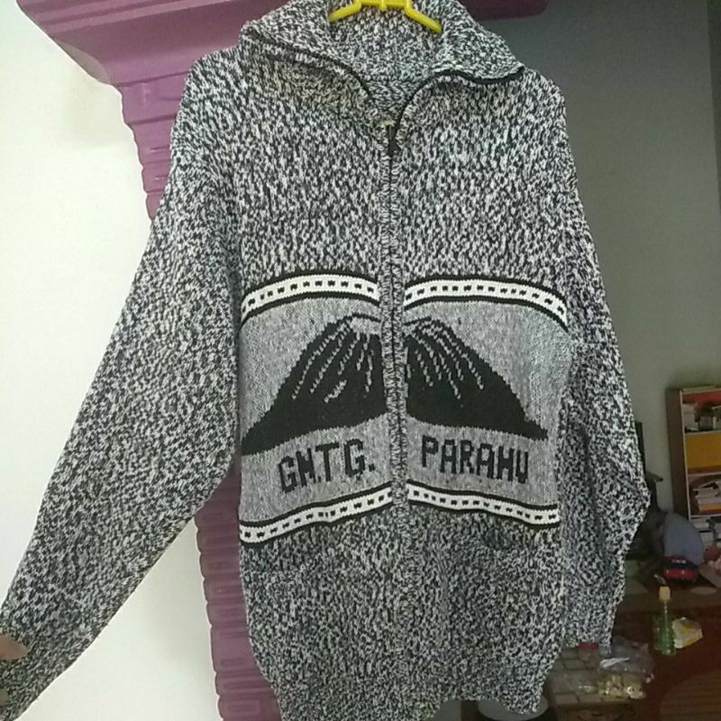 Jual Jaket Rajut Tebal dari Tempat Wisata Gunung Tangkuban Perahu ...
