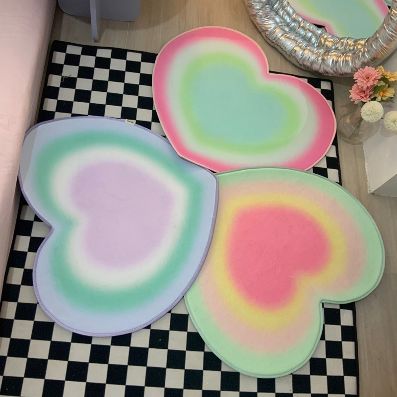 Jual (READY STOCK)love mini rug | karpet mini bentuk hati | Shopee ...