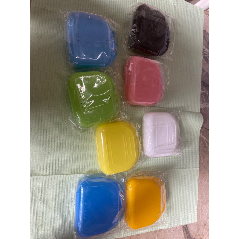 Jual dental retainer box / kotak penyimpanan gigi palsu / kotak ...
