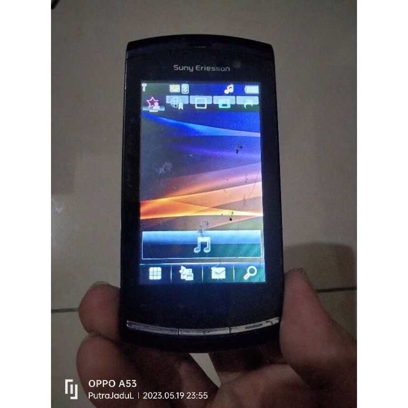 Jual Sony Ericsson Vivaz U5 Bahan Android Jadul Normal Original Mulus Langka Unik Imut Speaker ...