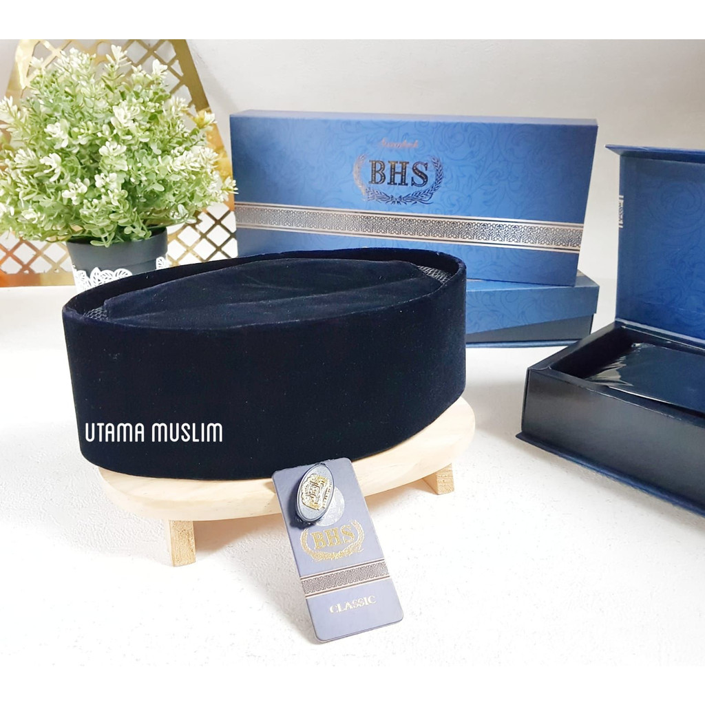 Jual Peci Songkok BHS - Peci Songkok Nasional - Kopiah Bludru Hitam ...