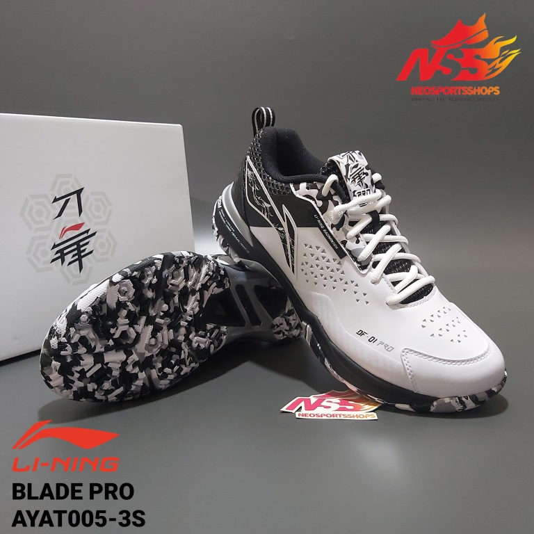 Jual Sepatu Badminton Lining Blade Pro DF-01 White Black Original Li ...
