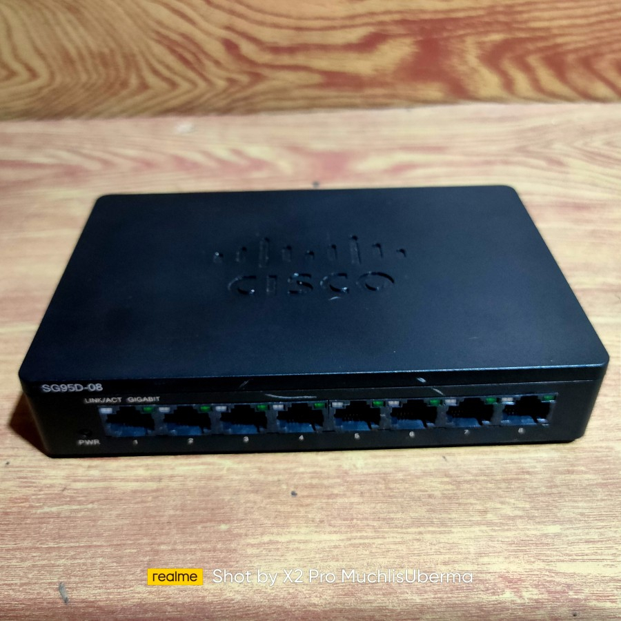Jual CISCO SG95D-08-AS 8 Port Gigabit Switch | Shopee Indonesia