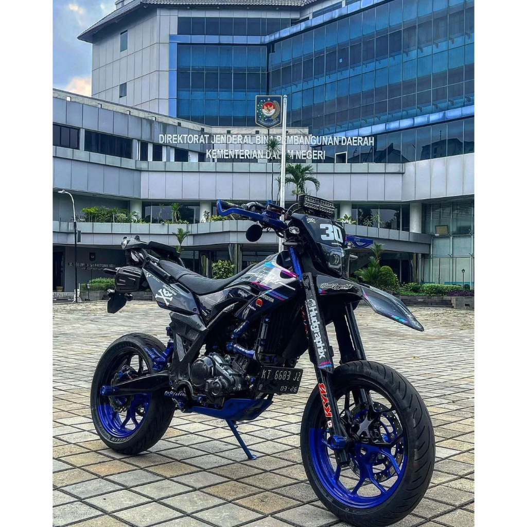 Jual Decal wr155/stiker wr155 full body bisa ganti nama dan nomor ...