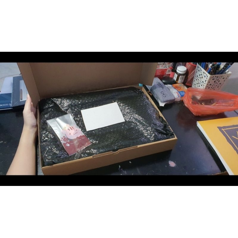 Jual Bingkai box dan bubble wrap dan kartu ucapan kosong untuk keamanan ...
