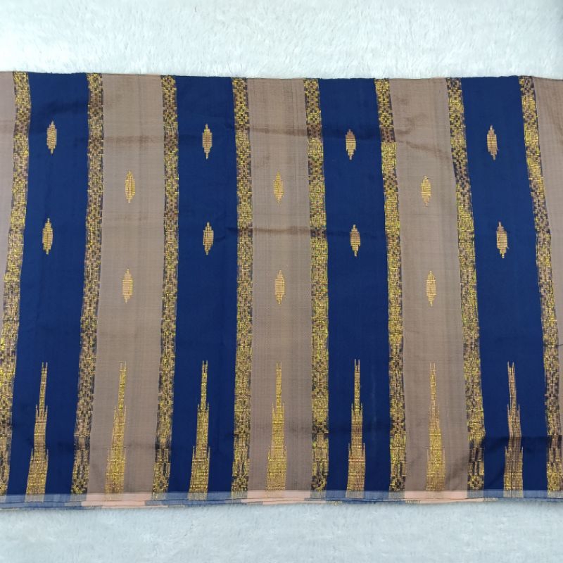 Jual sarung sutra tenun lipa sabbe corak pucuk terbaru | Shopee Indonesia