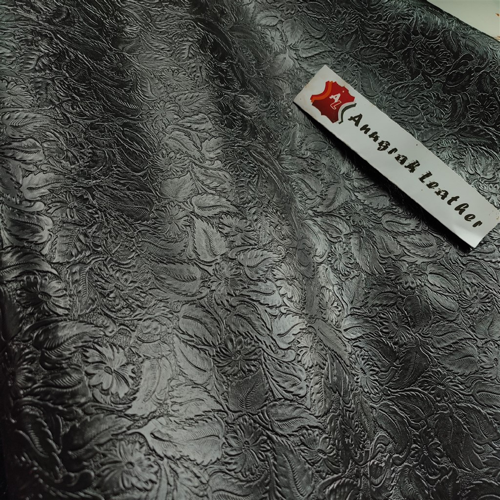 Jual Kulit Sapi Asli Motif Batik Daun Warna Hitam ukuran 5 ft | Shopee ...