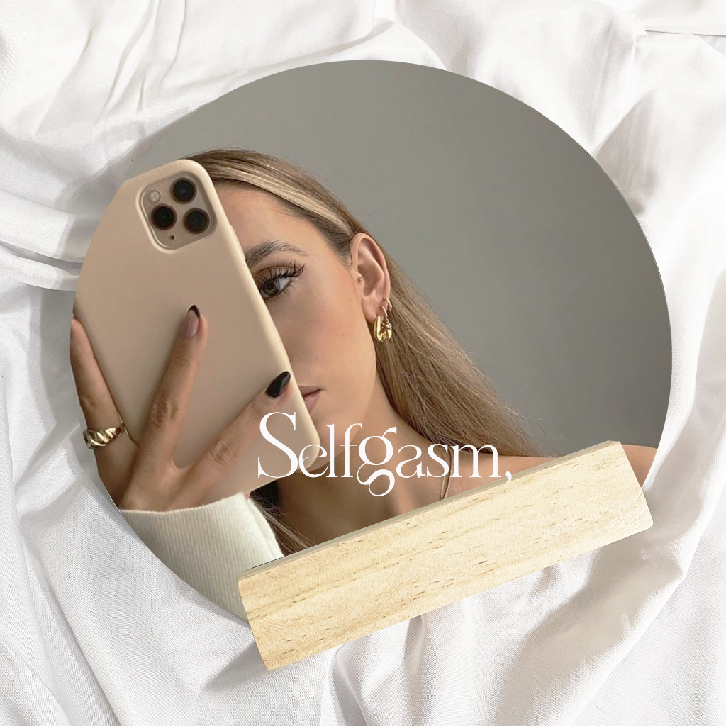 Jual Selfgasm Waning gibbous moon cermin aesthetic Dengan standing kayu ...